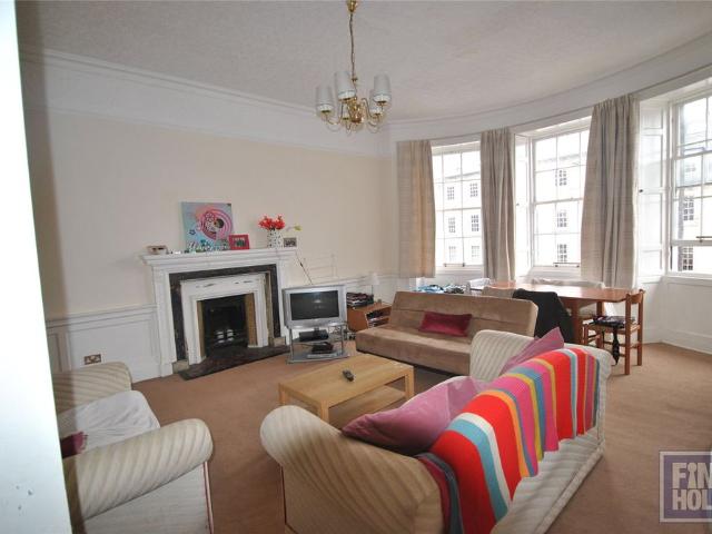 3 bedroom apartment to rent