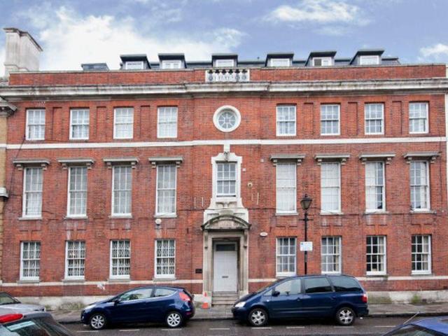 3 bedroom apartment to rent