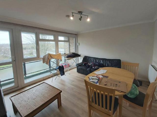 3 bedroom apartment to rent