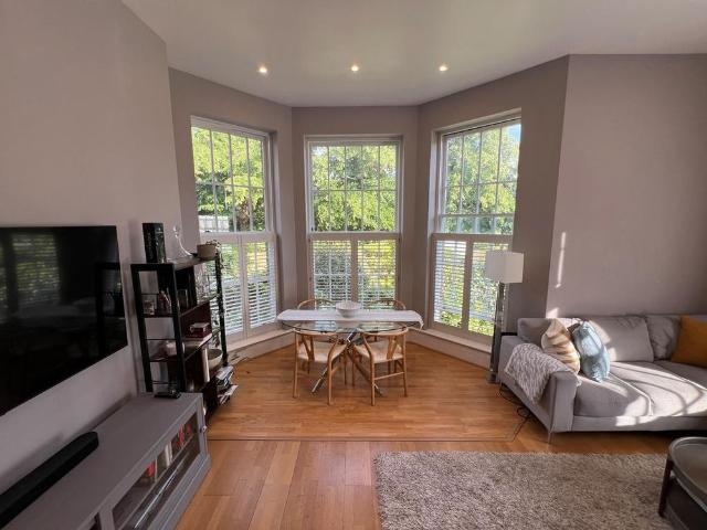 3 bedroom apartment to rent