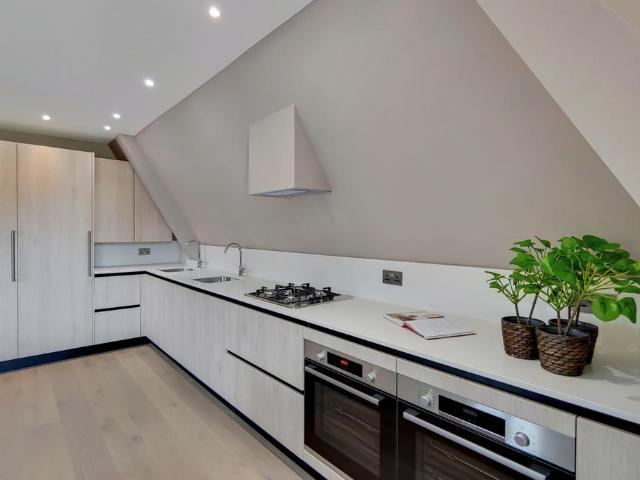 3 bedroom apartment to rent
