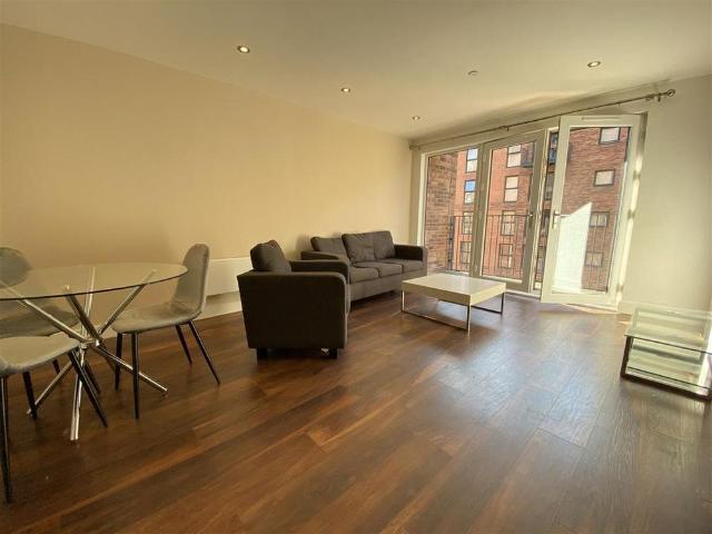 3 bedroom apartment to rent