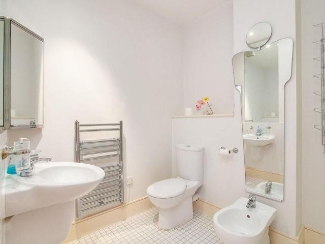 3 bedroom apartment to rent