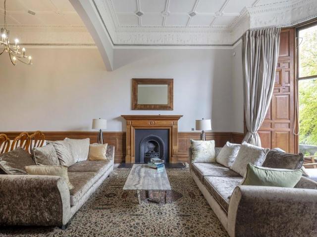 3 bedroom apartment to rent