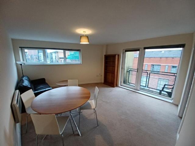 3 bedroom apartment to rent