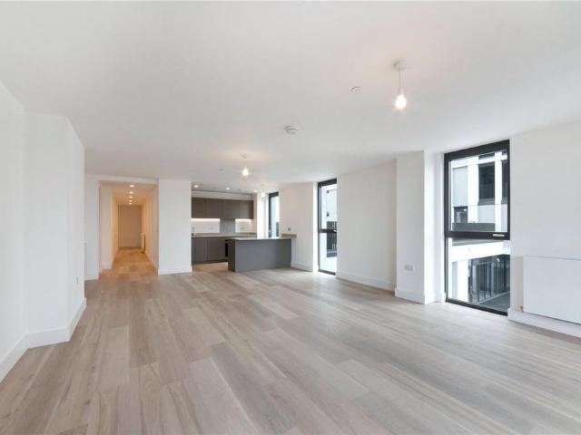 3 bedroom apartment to rent