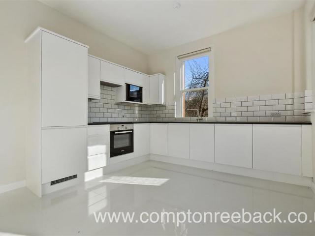 3 bedroom apartment to rent