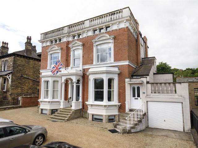 3 bedroom apartment to rent