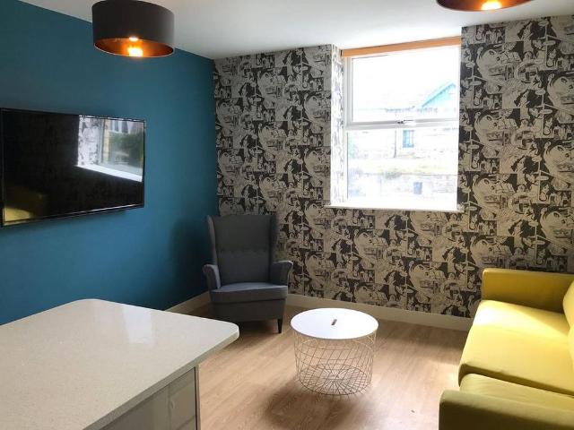 3 bedroom apartment to rent