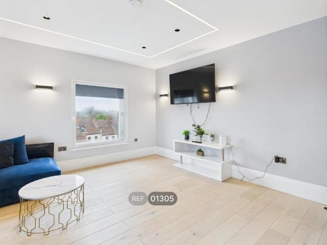 3 bedroom apartment to rent