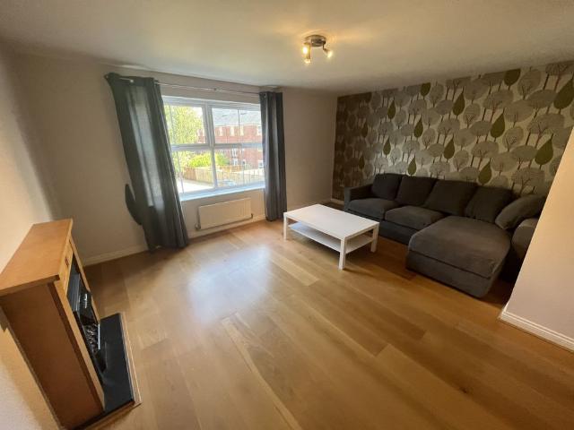 3 bedroom apartment to rent