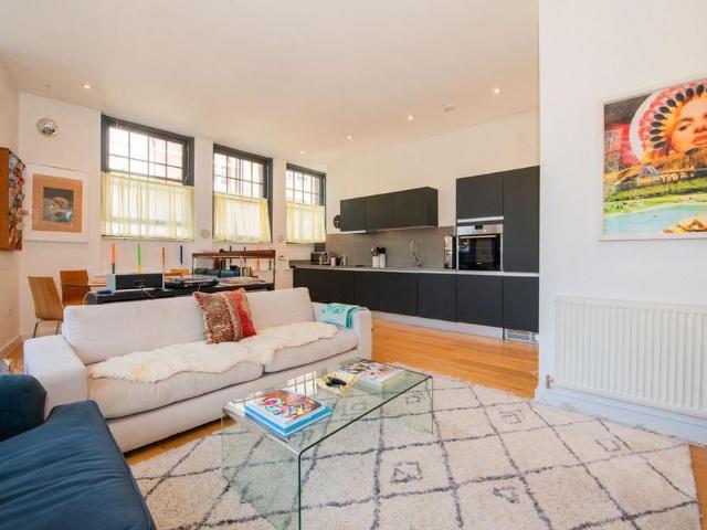 3 bedroom apartment to rent