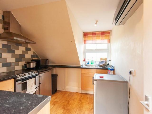3 bedroom apartment to rent