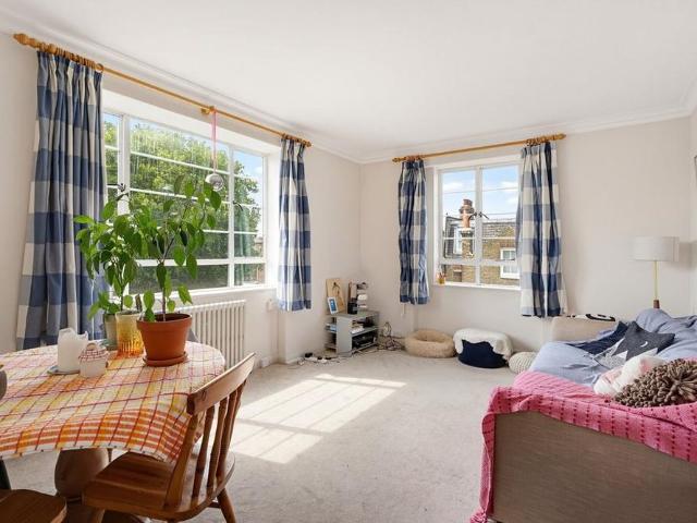3 bedroom apartment to rent
