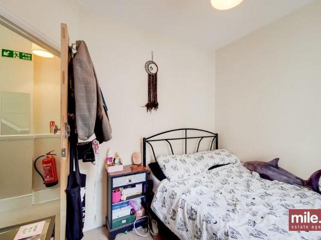 3 bedroom apartment to rent