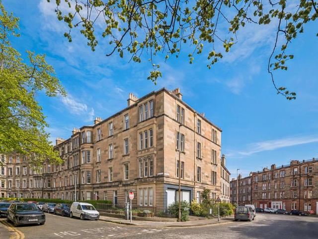 3 bedroom apartment to rent