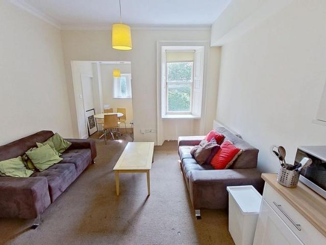 3 bedroom apartment to rent