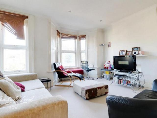3 bedroom apartment to rent