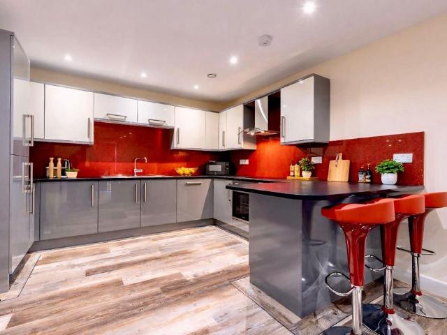 3 bedroom apartment to rent