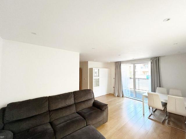 3 bedroom apartment to rent