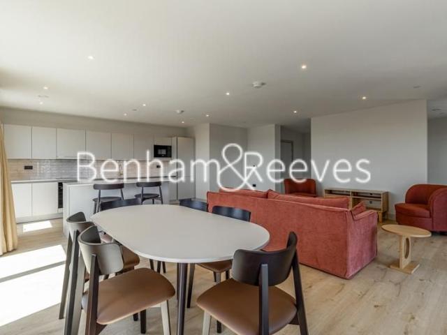 3 bedroom apartment to rent