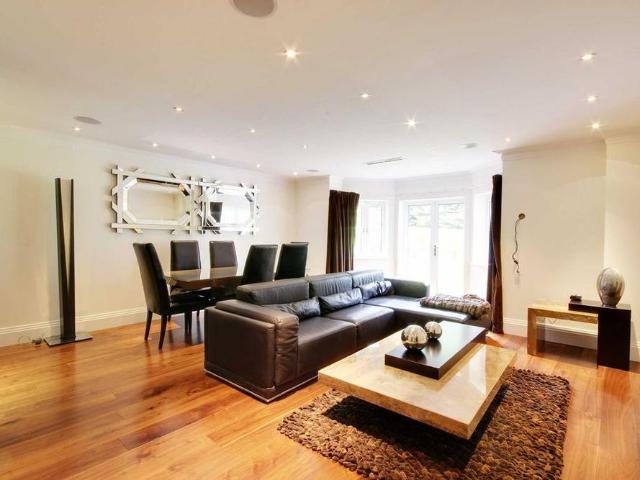 3 bedroom apartment to rent