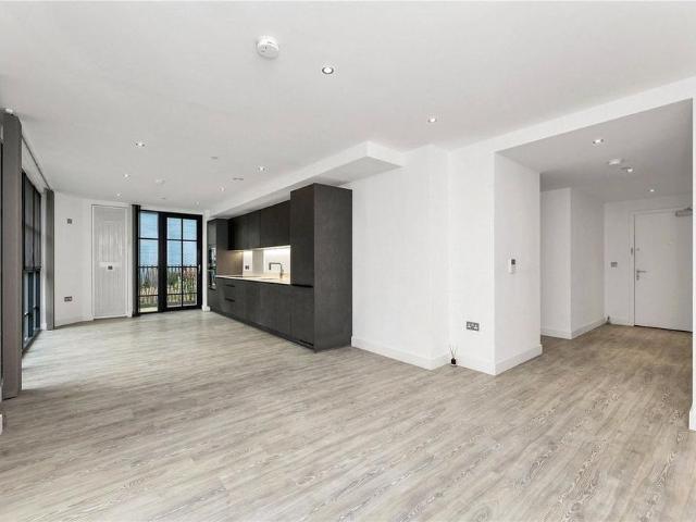 3 bedroom apartment to rent
