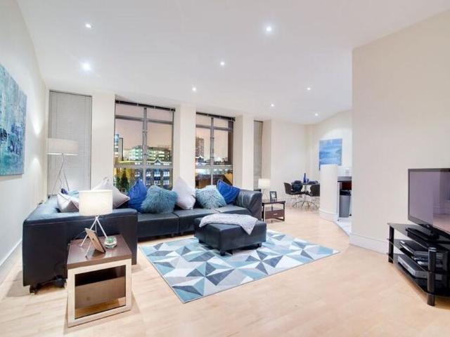 3 bedroom apartment to rent