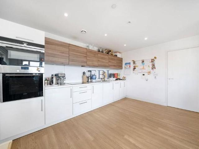 3 bedroom apartment to rent