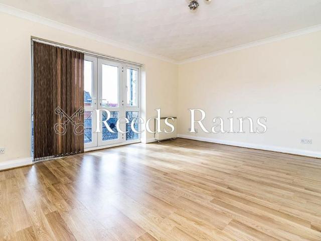 3 bedroom apartment to rent