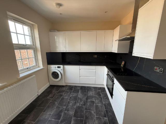 3 bedroom apartment to rent