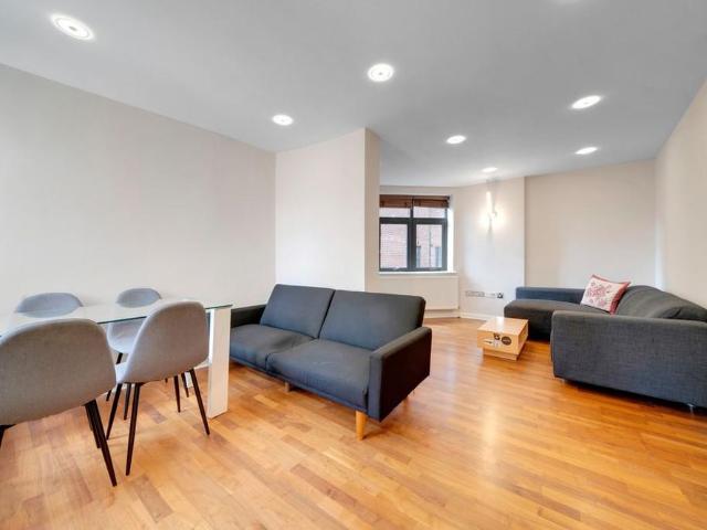 3 bedroom apartment to rent