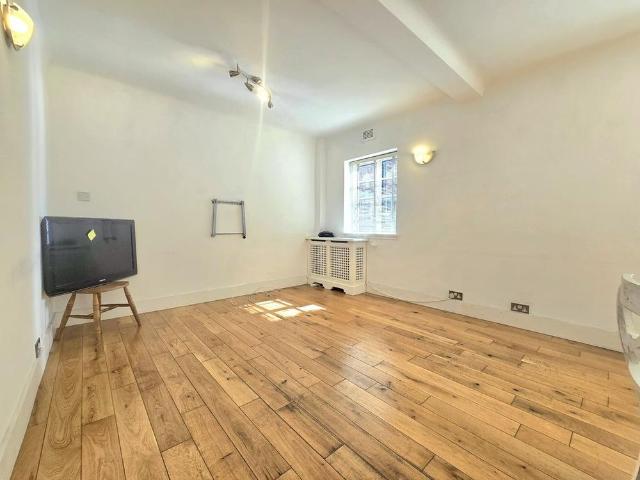 3 bedroom apartment to rent