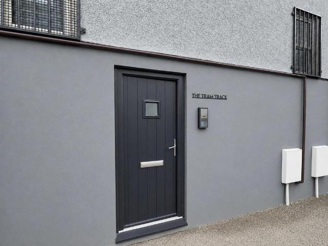 3 bedroom apartment to rent