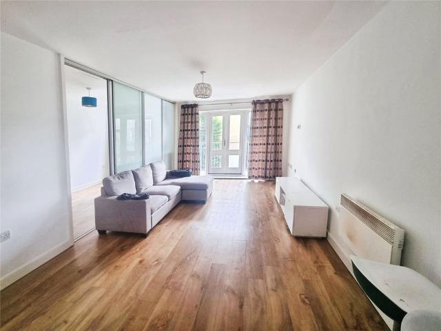 3 bedroom apartment to rent