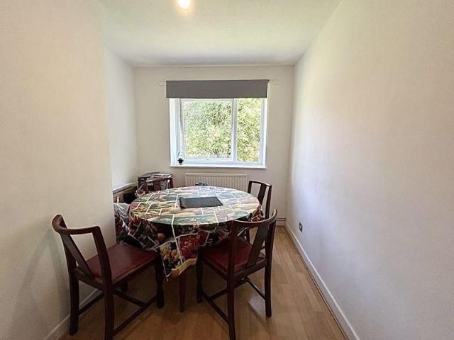 3 bedroom apartment to rent