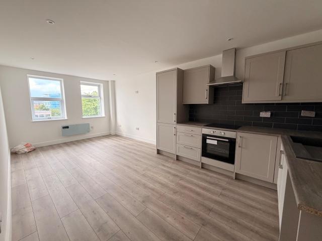 3 bedroom apartment to rent