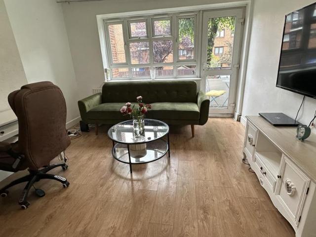 3 bedroom apartment to rent