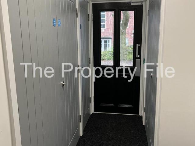 3 bedroom apartment to rent