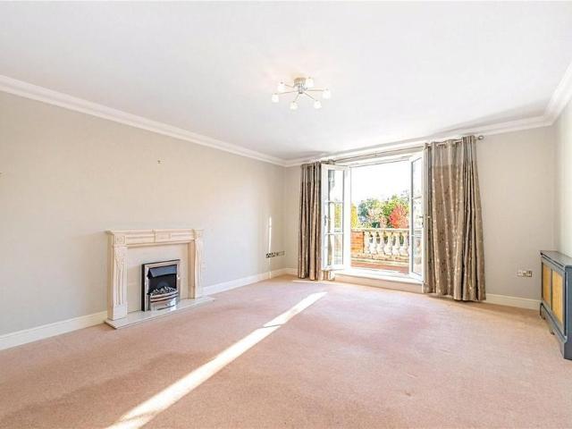 3 bedroom apartment to rent