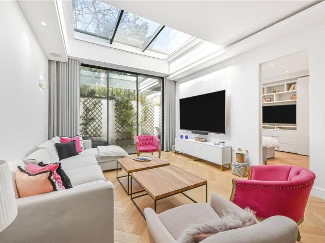 3 bedroom apartment to rent