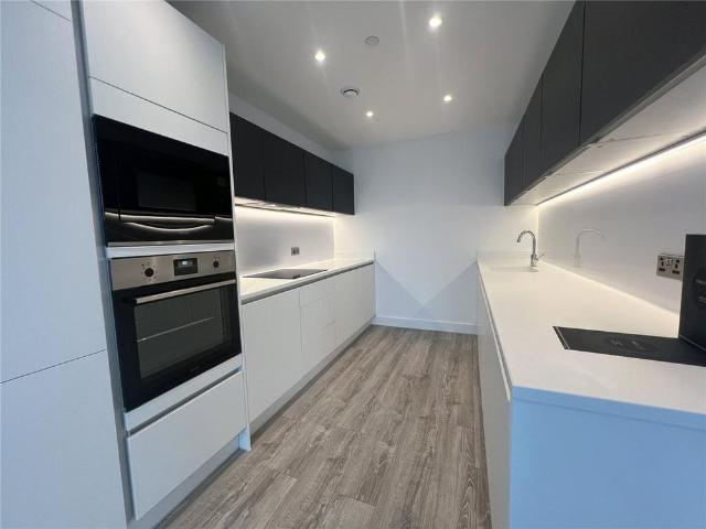 3 bedroom apartment to rent