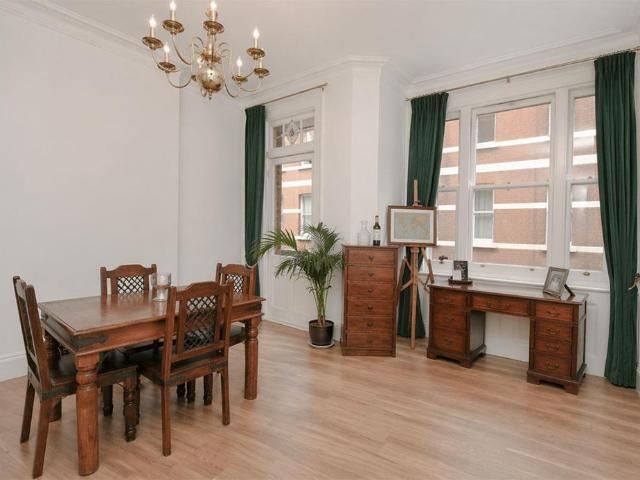 3 bedroom apartment to rent