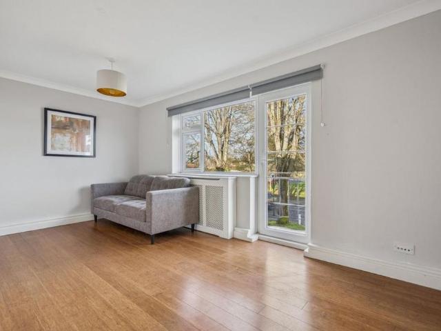 3 bedroom apartment to rent