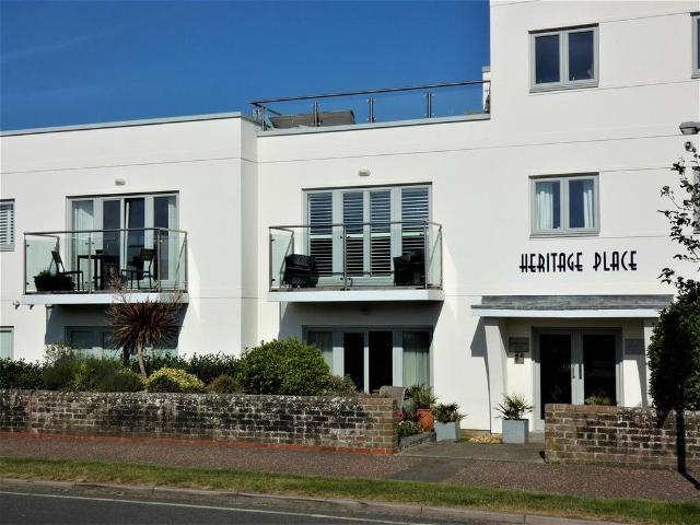 3 bedroom apartment to rent