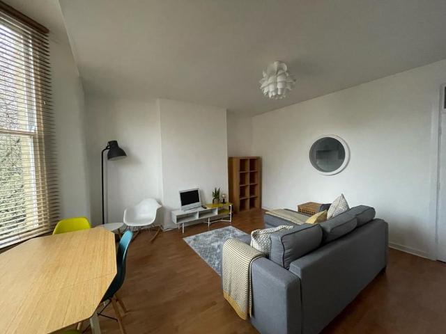 3 bedroom apartment to rent