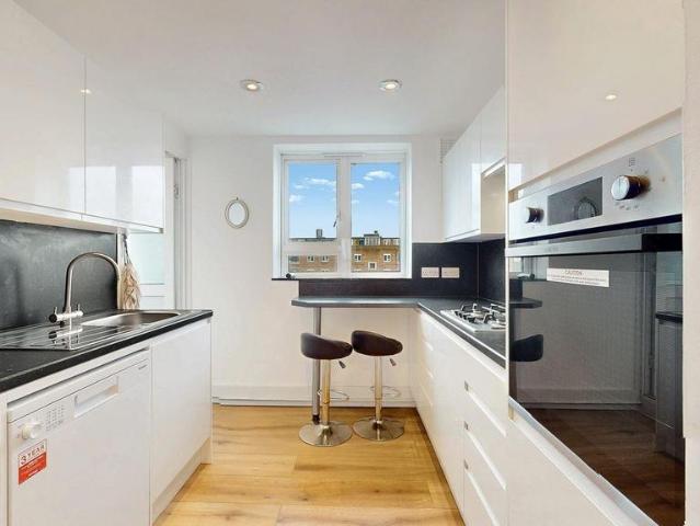 3 bedroom apartment to rent
