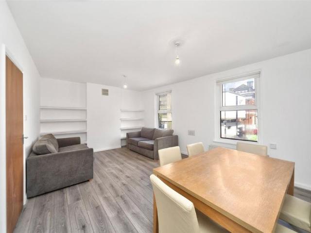 3 bedroom apartment to rent