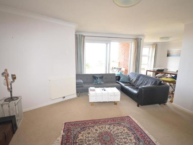 3 bedroom apartment to rent