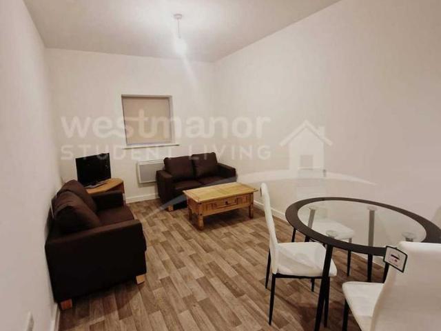 3 bedroom apartment to rent